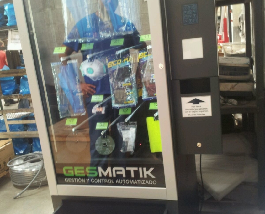 PPE vending machine - Gesmatik